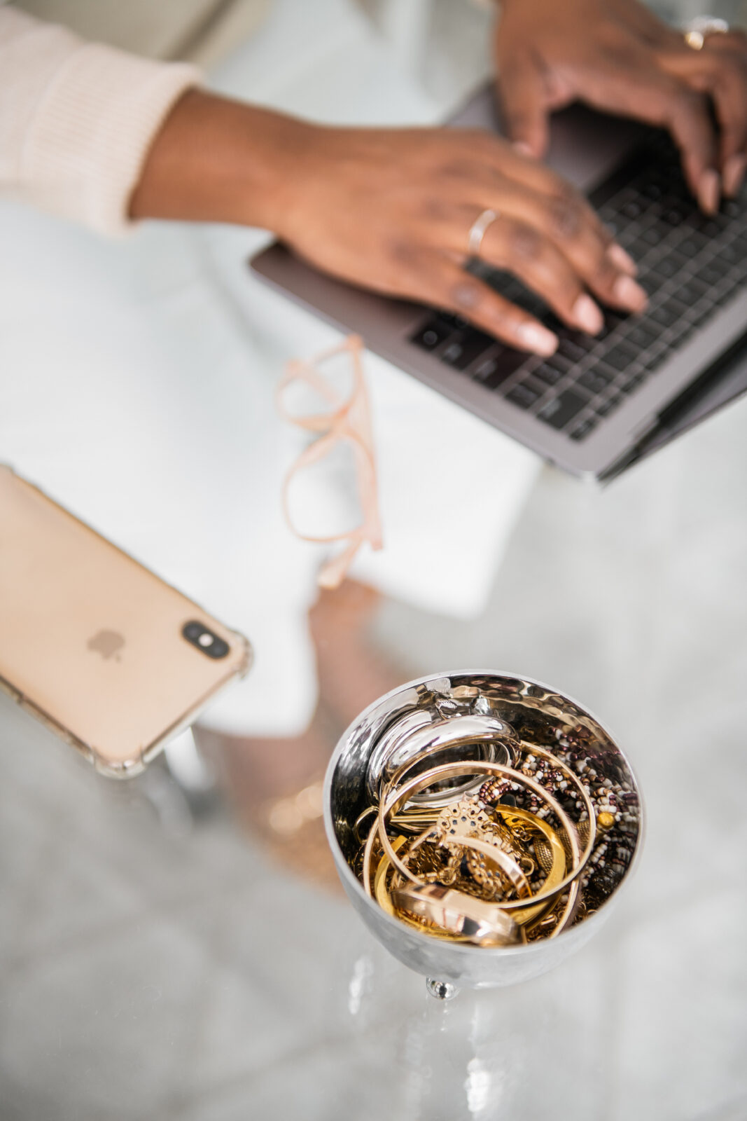 Why Digital Clutter is Difficult To Manage and What To Do About It - At ...